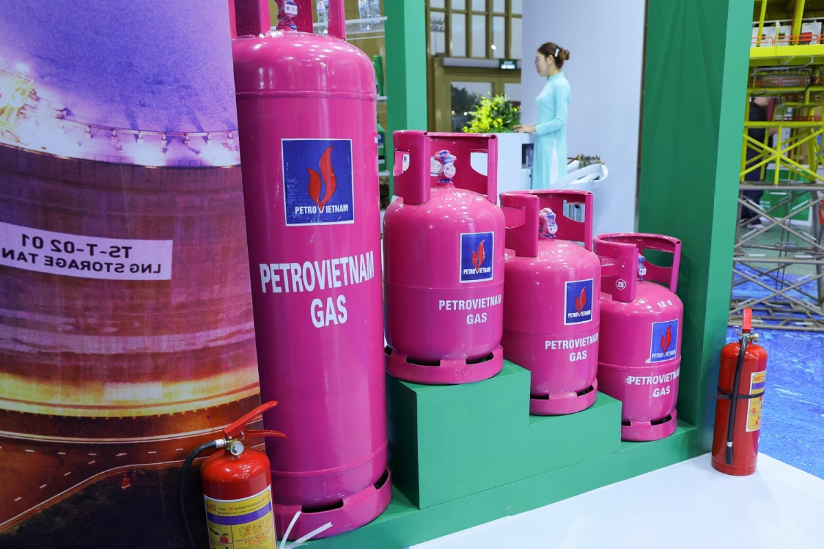 Cách nhận biết bình Gas PetroVietnam chính hãng khi đổi gas